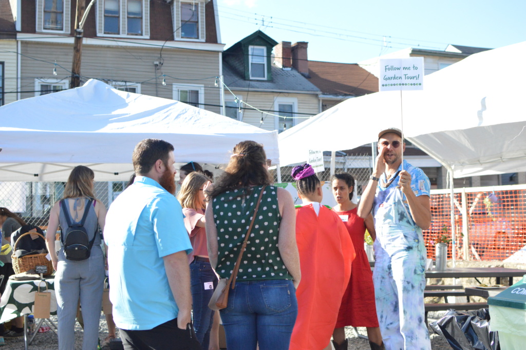 Getting Down for Community Gardens - Grow Pittsburgh